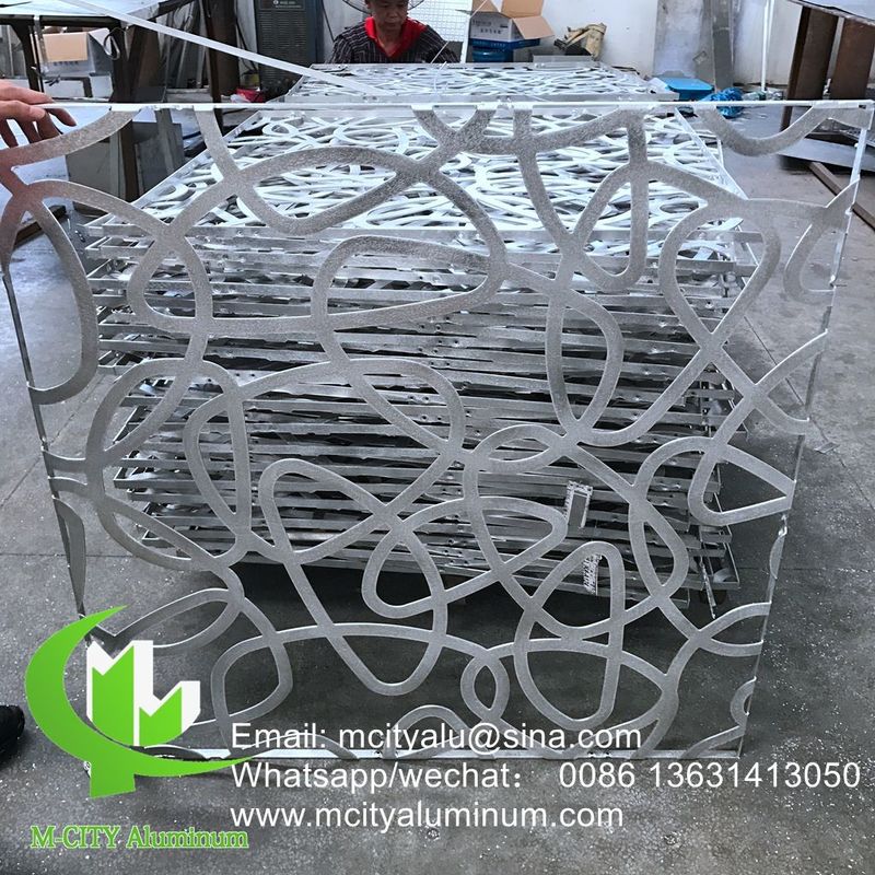 powder coated Perforated 5mm Metal aluminum screen with wood colors