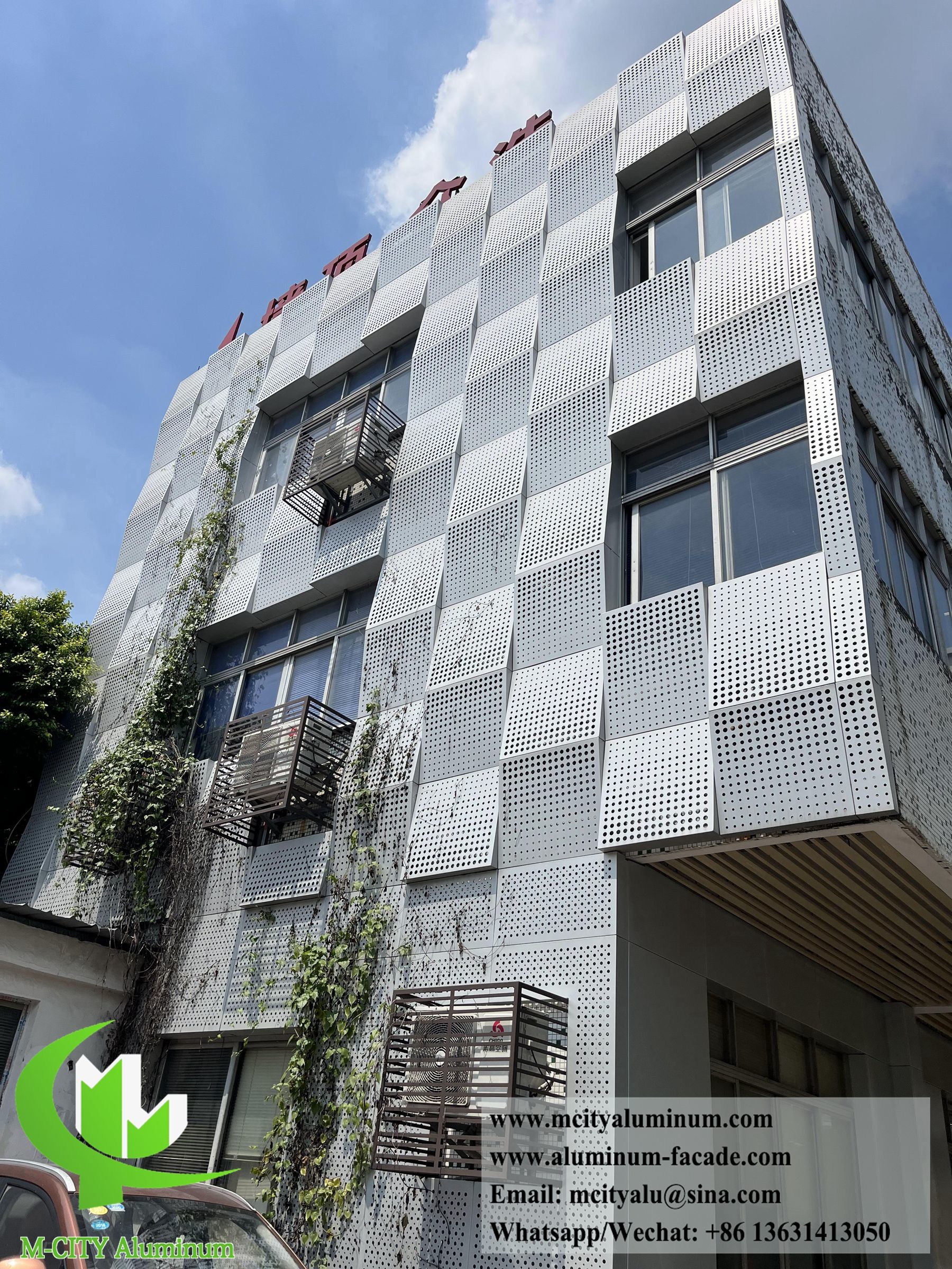 Aluminum Cladding Panel With Perforated Pattern 3mm Thickness Metal Sheet